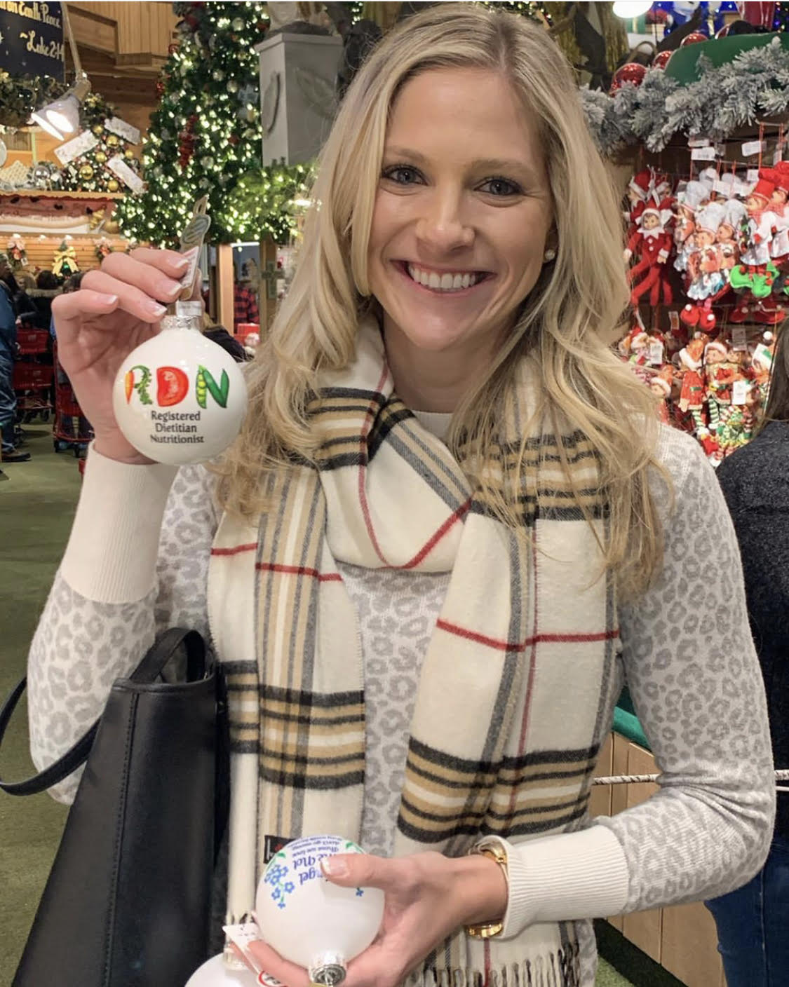 6 Holiday Eating Tips for Athletes and Adults! Nutrition with Wendi